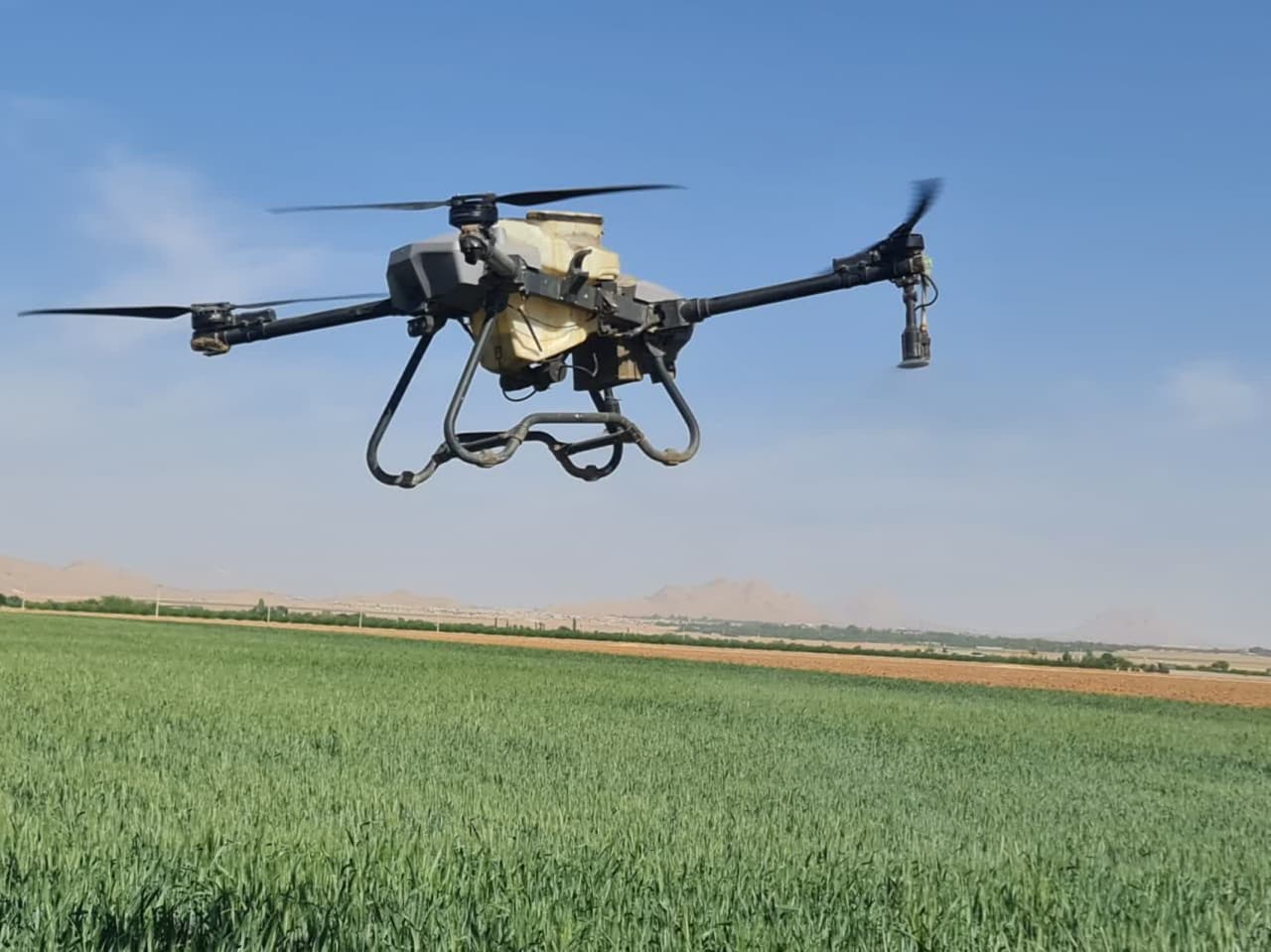 مبارزه با آفات کشاورزی با استفاده از پهباد | پایگاه خبری کشاورزی و ...